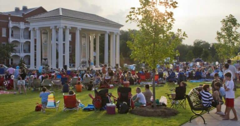 10 Reasons to Visit Madison this Spring Break | Official Tourism Site